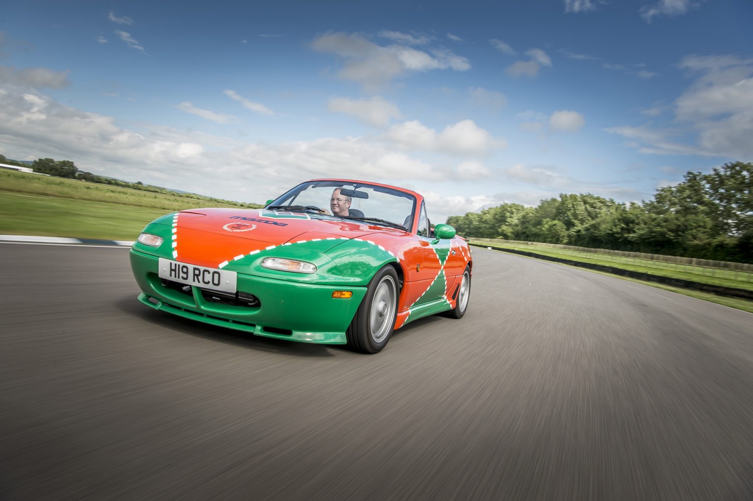Painting Mazda’s unique colour history