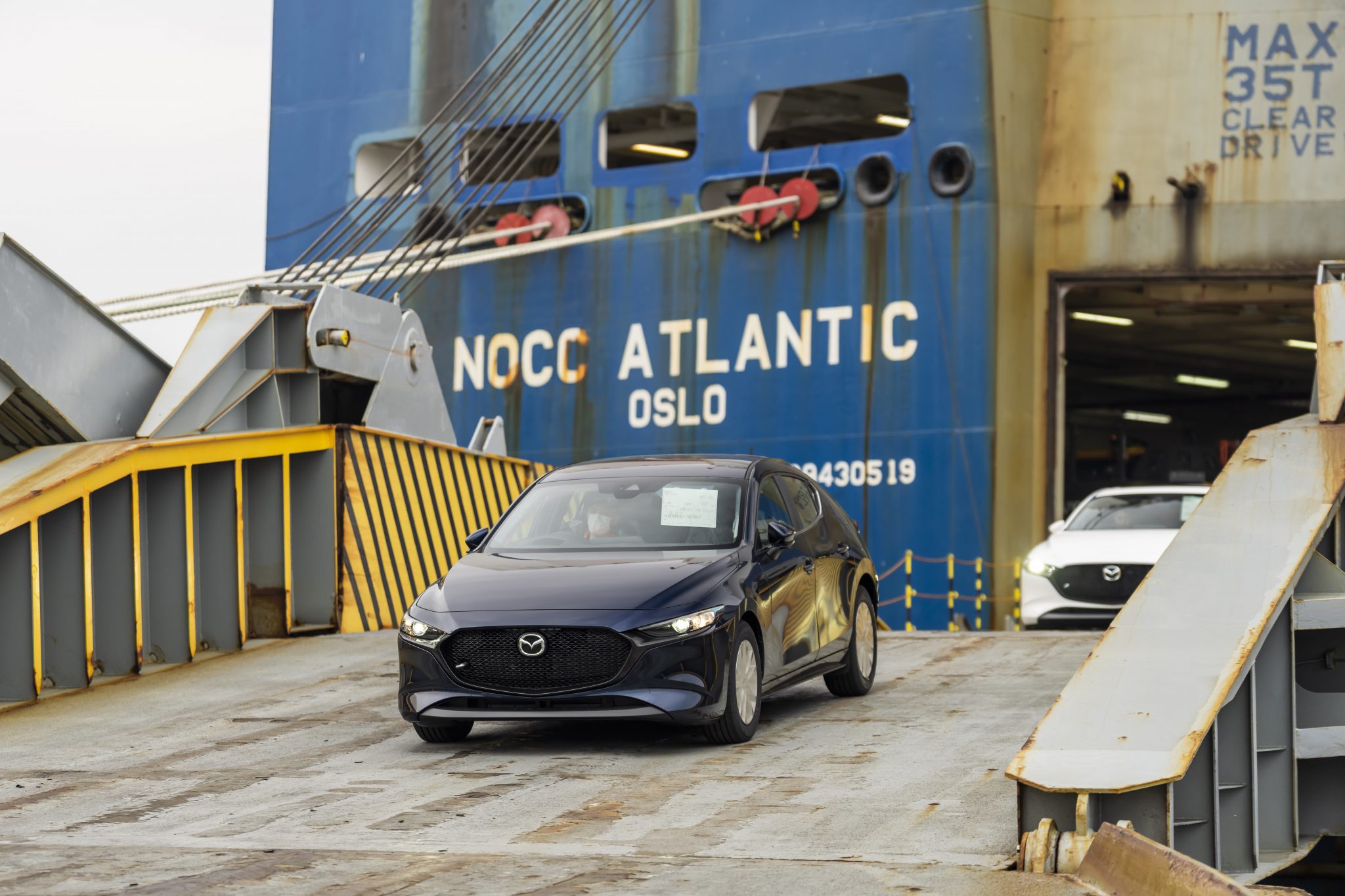 First shipment of cars arrive at Bristol Port as Mazda UK’s new direct ...